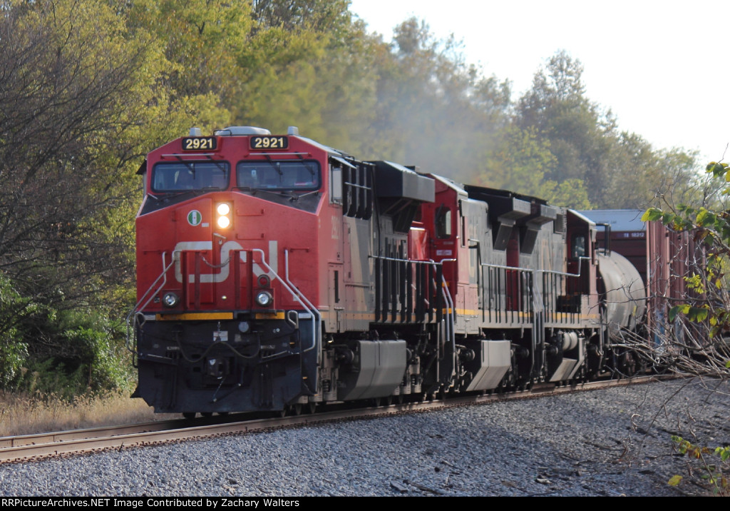 CN 2921